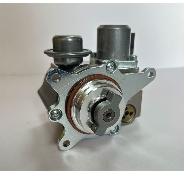 Топливный насос высокого давления 13517573436 13517588879 применяемый ...