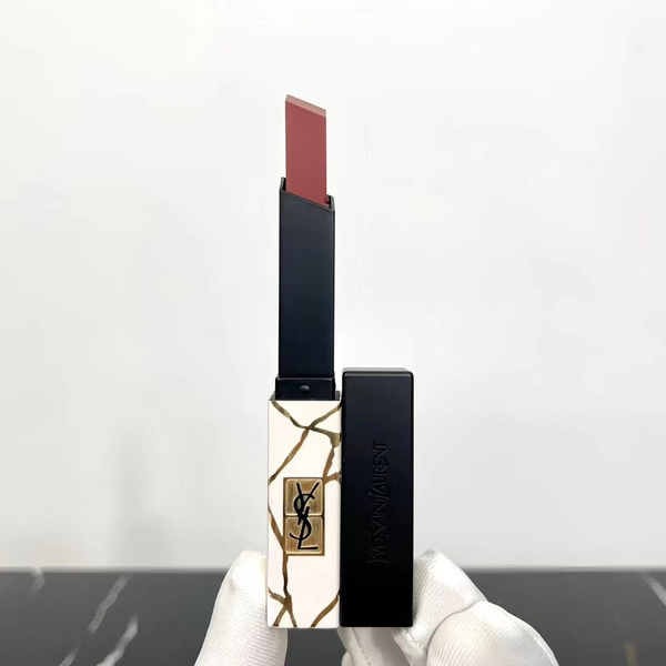 Yves Saint Laurent Small Gold Bar Marble Губная помада - купить с ...