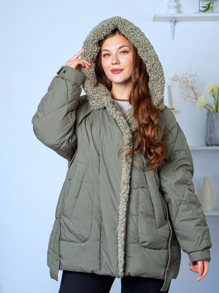 Пуховик Женский Mishele Капюшон, Разрезы зеленый, темно-зеленый, размер 50, 52 Зима оверсайз Био ...