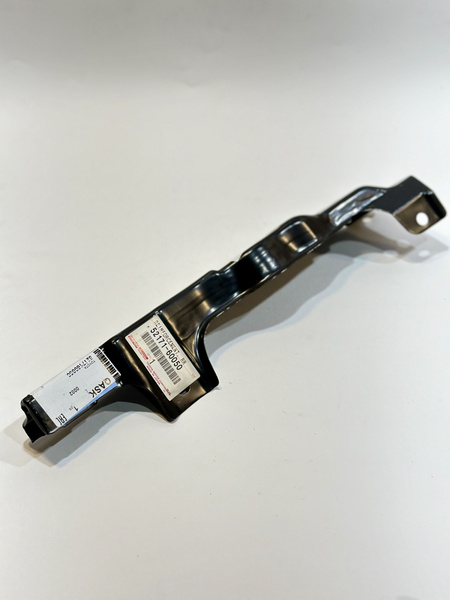 Крепление бампера правое заднее Toyota Land Cruiser Prado 120/Тойота ...