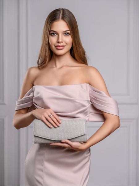 Клатч Pretty Mania - купить с доставкой по выгодным ценам в интернет ...