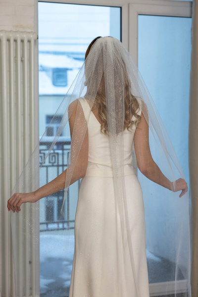 Блестящая длинная свадебная фата из глиттера 170 см F4 17 размер универсальный материал Фатин