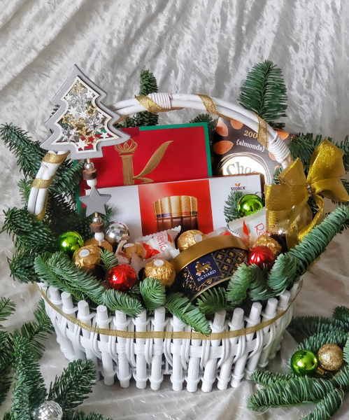 Подарочная новогодняя корзина купить на OZON по низкой цене (826025691)
