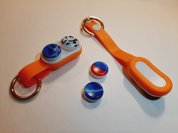 Брелок POPUCK - купить с доставкой по выгодным ценам в интернет ...