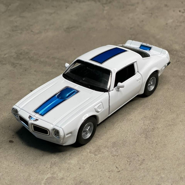 Металлическая машинка Welly PONTIAC FIREBIRD 1972 Понтиак Фаерберд ...