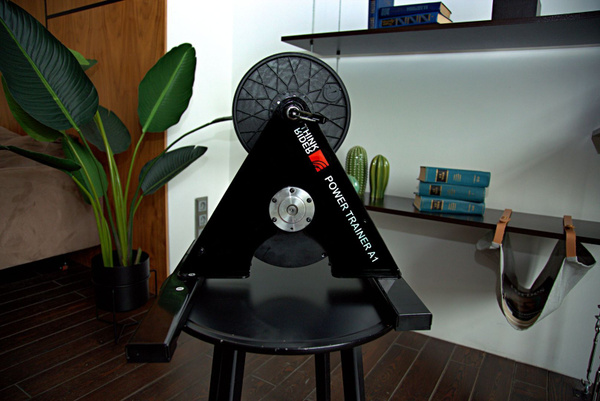 ВЕЛОСТАНОК THINKRIDER A1 POWER TRAINER с прямым приводом купить на OZON ...