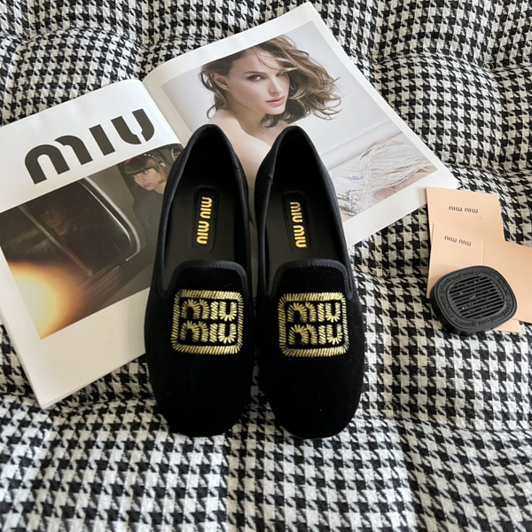 Туфли Miu Miu купить с доставкой по выгодным ценам в интернет