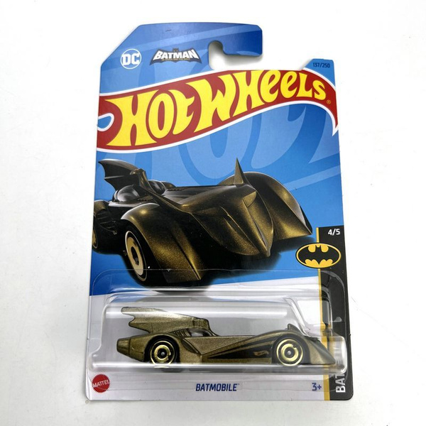 Машинка Mattel коллекционная 2023 BATMOBILE golden - купить с доставкой ...