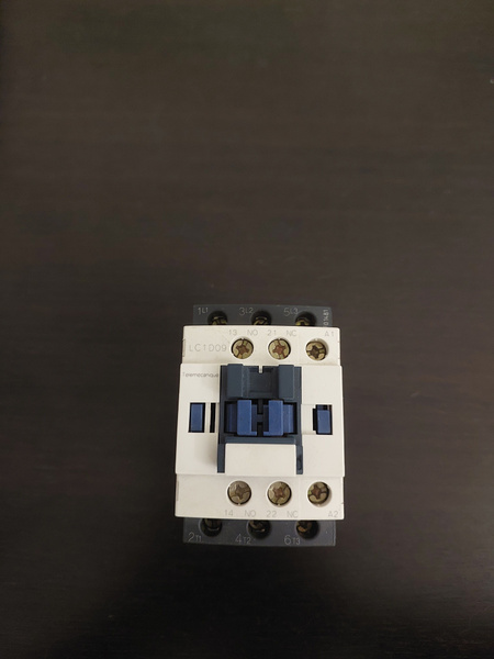 Пускатель (контактор) LC1-D09 10 Telemecanique Schneider Electric ...