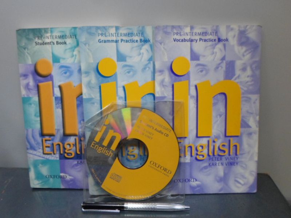 In English Pre-Intermediate 3-in-1 Practice Pack. | Viney Karen, Viney ...