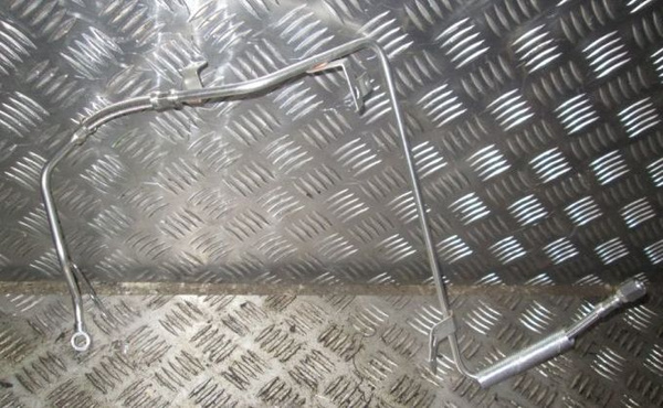 Трубка турбины Volkswagen Passat B5 - Dominant арт. AW06B01450771P ...