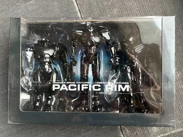 NECA / Pacific Rim-2014 SDCC "End Credits", набор MechWarrior из 3 ...