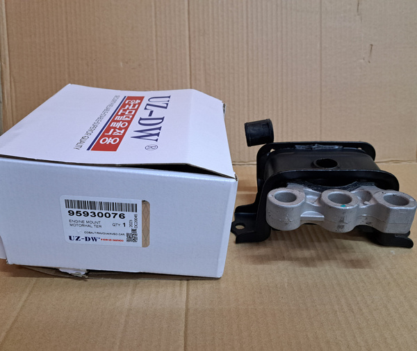 Опора (подушка) двигателя правая МКПП, АКПП Кобальт, Равон Р4, Авео ...