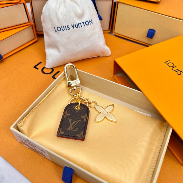 Louis Vuitton Бижу брелок - купить с доставкой по выгодным ценам в ...