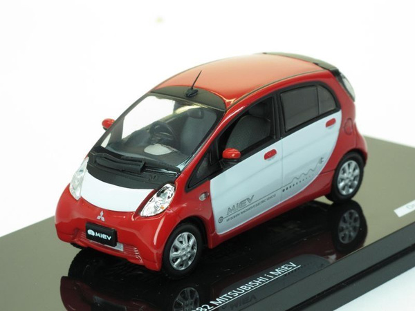 Масштабная модель MITSUBISHI i MiEV (red/white) - купить в интернет-магазине OZON по выгодной ...