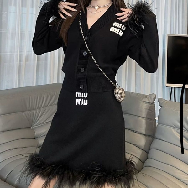 Комплект одежды Miu Miu купить с доставкой по выгодным ценам в интернет магазине Ozon 1192638195