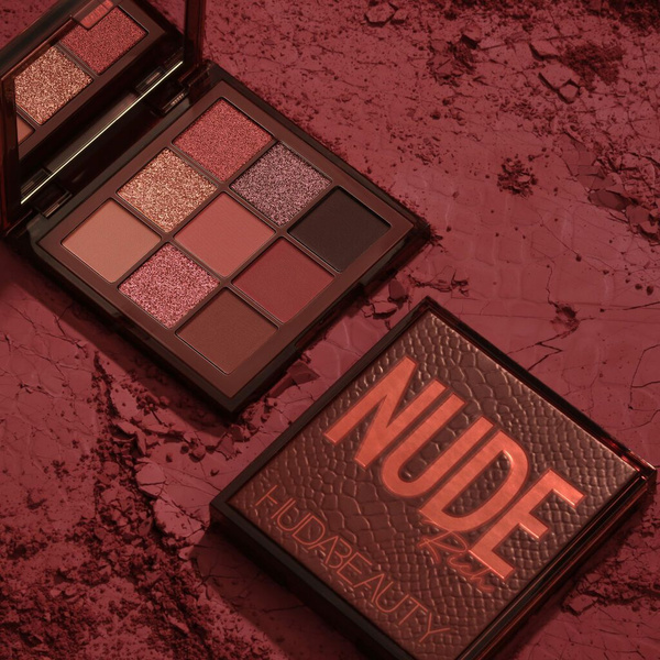 Huda Beauty палетка теней Obsessions Eyeshadow Palette - купить с ...