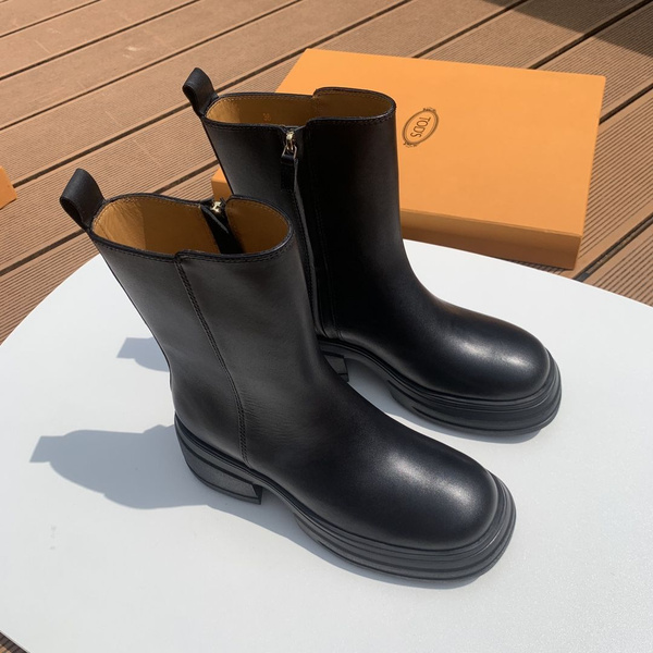 Ботинки Tods - купить с доставкой по выгодным ценам в интернет-магазине ...