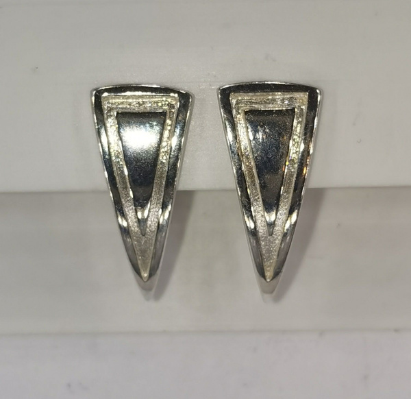 Основа для серег швенза английский замок ТРЕУГОЛЬНИК купить с доставкой по выгодным ценам