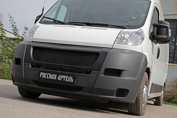 Решетка радиатора для Пежо Боксер 3 2006-2014, Peugeot Boxer 3 решетка ...
