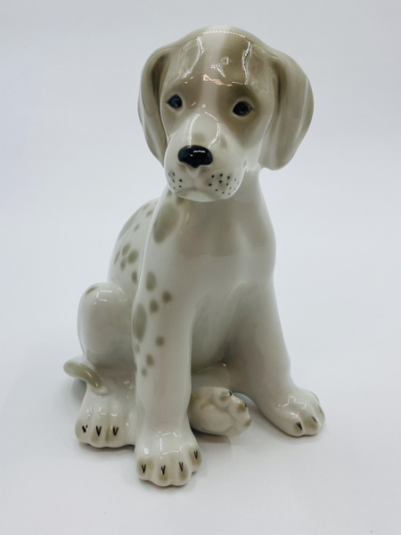 Статуэтка "Щенок мраморного дога". Ленинградский фарфоровый завод (ЛФЗ), СССР, 1970-1986 гг ...