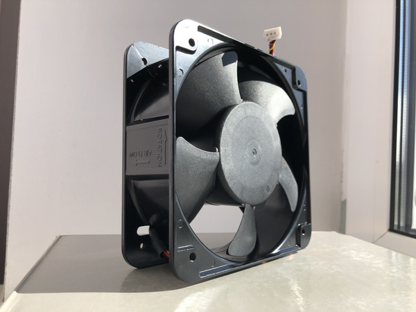 Вентилятор DELTA AFC1512DG 150 мм., 1.8А для корпусов майнинг ферм, ригов и серверов - купить ...