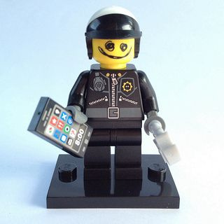 Минифигурка LEGO 71004 Scribble-Face Bad Cop coltlm-7 - купить с ...