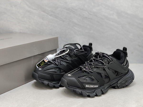 Кроссовки Balenciaga - купить с доставкой по выгодным ценам в интернет ...