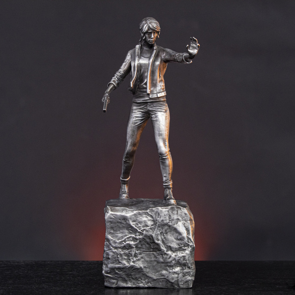 Джесси Фейден металлическая коллекционная фигурка Контрол / Jesse Faden ...