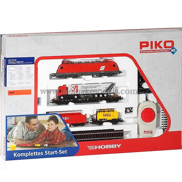 Грузовой состав с электровозом Taurus и тремя вагонами Piko 57177 - купить с доставкой по ...