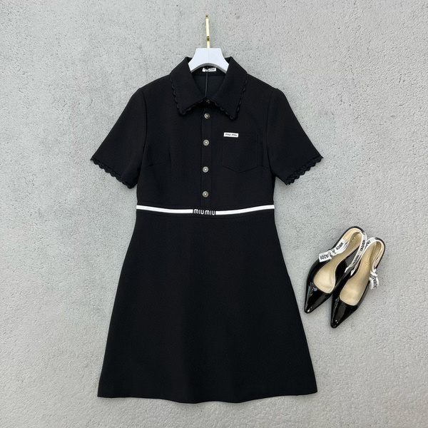 Платье Женский Miu Miu черный Повседневный Короткий Полиэфирное волокно размер 42 Пряжка