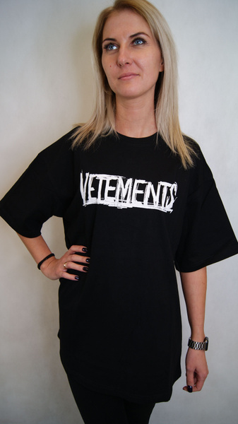 Лонгслив Vetements - купить с доставкой по выгодным ценам в интернет ...