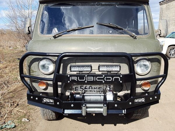 Силовой передний бампер RUBICON-6 с увеличенным трубным кенгурином на УАЗ-452, 3303, 39094 ...
