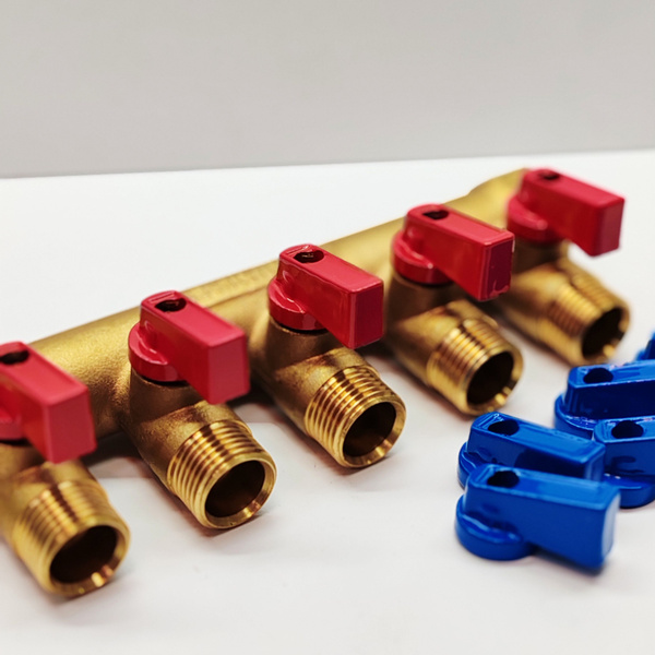 Коллектор латунный с шар. кранами - 3/4"(Вн/Нар) х 1/2"(Нар) х 5вых ...