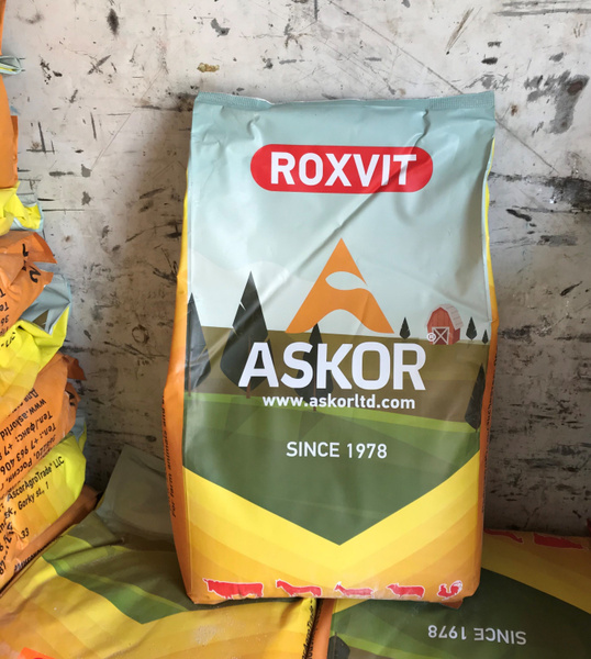 Премикс Roxvit универсальный для КРС, 25 кг - купить с доставкой по ...