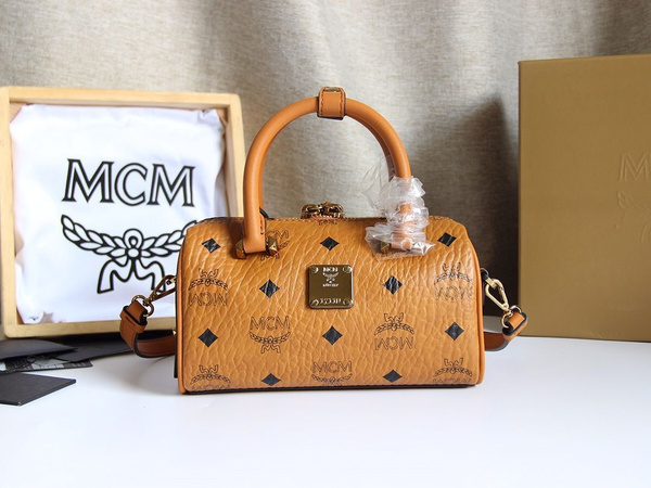 MCM Сумка - купить с доставкой по выгодным ценам в интернет-магазине ...