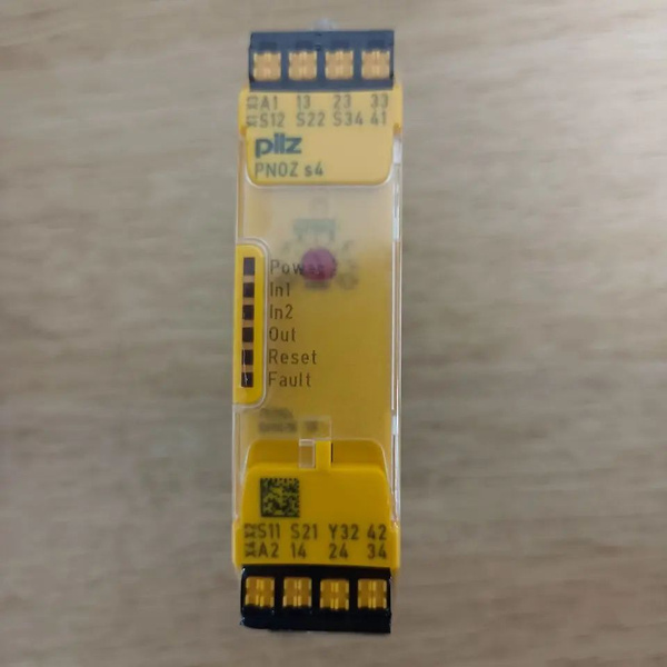 Разъем релейного модуля Pilz NO 751177 - купить с доставкой по выгодным ...