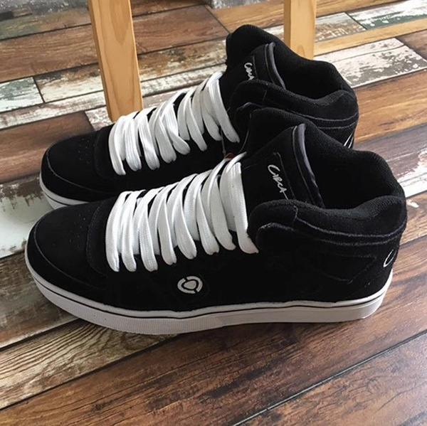 Кроссовки Circa 1850 - купить с доставкой по выгодным ценам в интернет-магазине OZON (1467524868)