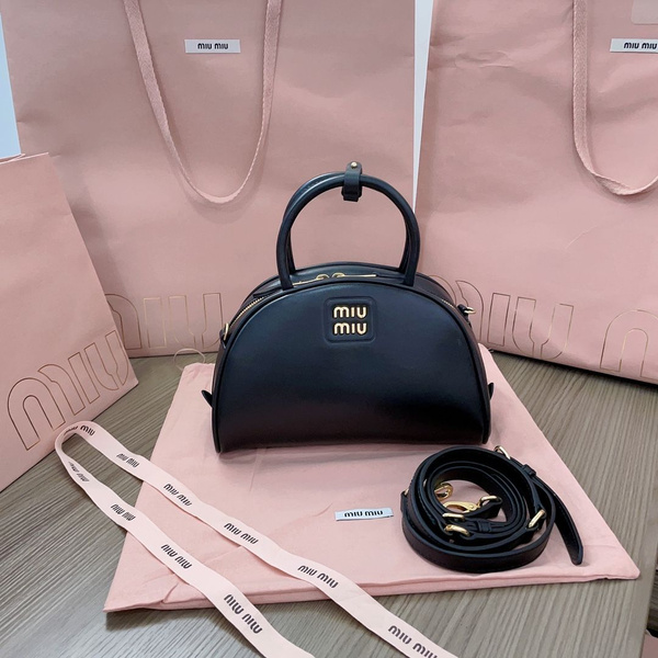 Miu Miu Сумка на плечо планшет купить с доставкой по выгодным ценам в
