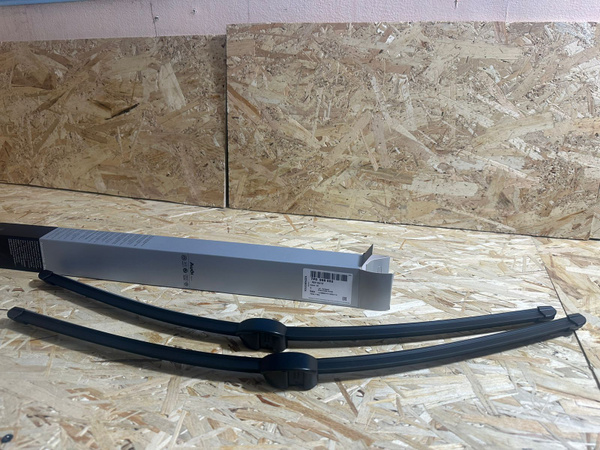 Щетка стеклоочистителя бескаркасная VAG (VW/Audi/Skoda/Seat) 7P0998002 ...