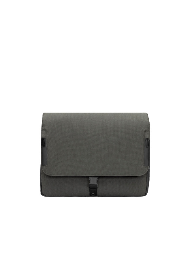Сумка к коляске Mutsy Nursery Bag Evo2 Bold, Deep Grey — купить в ...