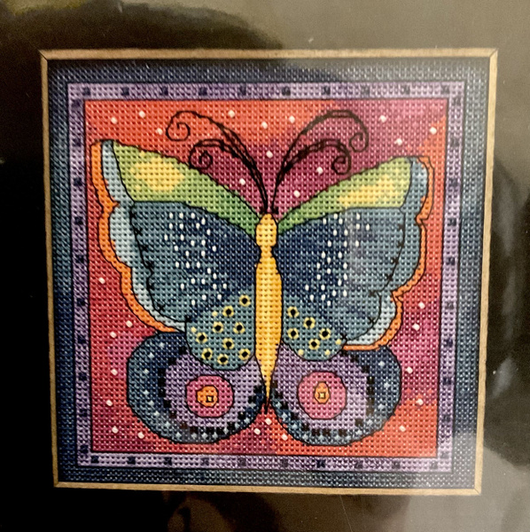 Набор для вышивания Mill Hill LB14-1916 Butterfly Fuchsia - купить с доставкой по выгодным ценам ...