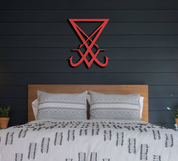 Украшение настенное интерьерное Wooden Decor Shop Печать Люцифера купить по доступным ценам в