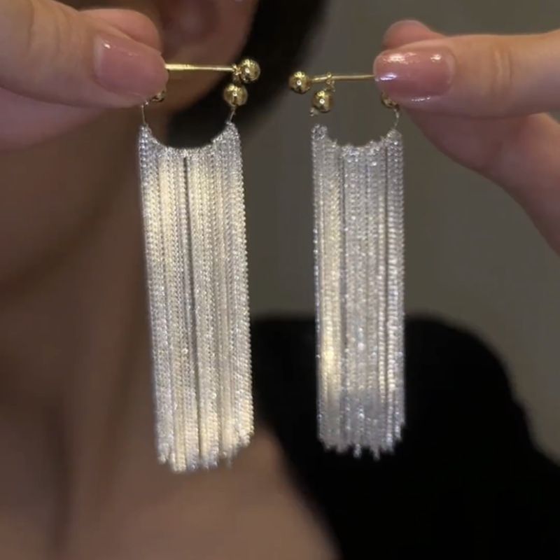 Серьги Длинные Бижутерия купить на OZON по низкой цене