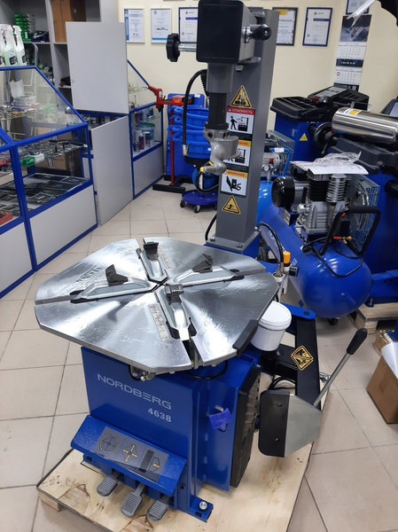 Шиномонтажный полуавтоматический станок NORDBERG (380V) купить по ...