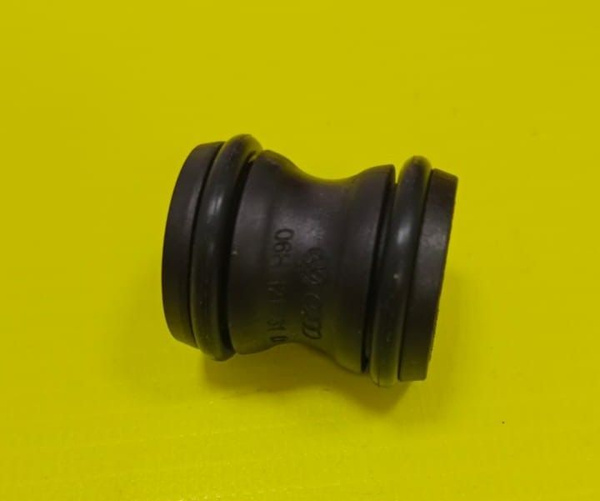 Штуцер (бочонок) соединительный помпы,термостата для автомобилей VAG ...