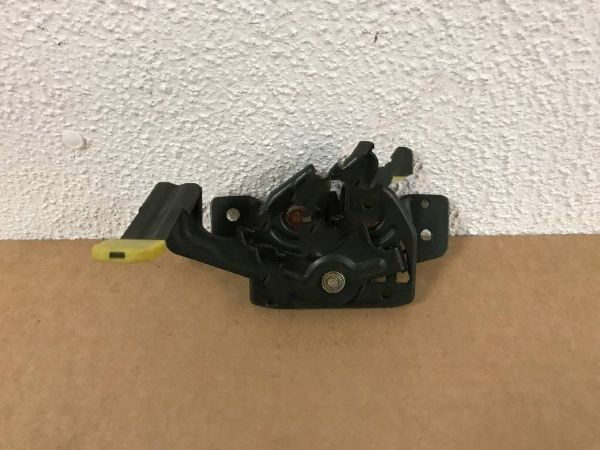 замок капота Changan CS35 - WHCQ арт. S101086-0600 - купить по выгодной ...